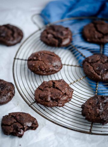 Chocolate Fudge Tahini Cookies - Eat Fresh Glow